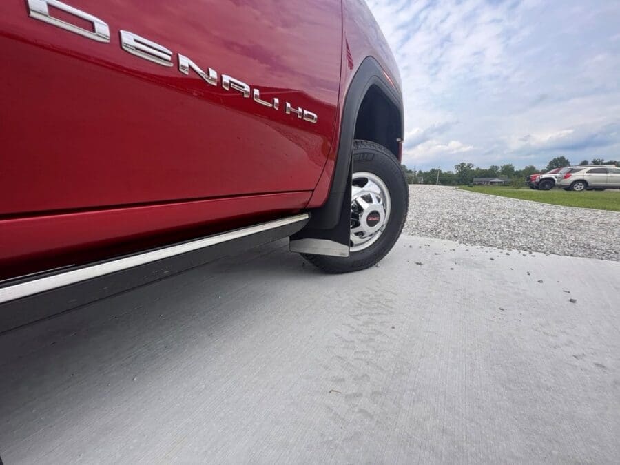 Duraflap GMC 2500/3500 Front 2020 - 2025 Custom Mud Flaps & Weights
