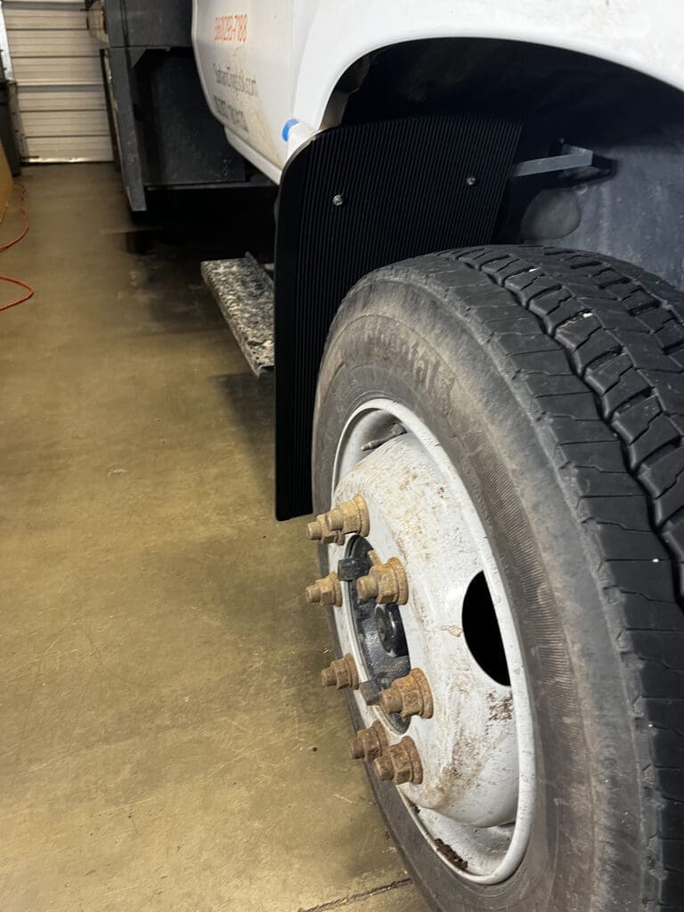 Duraflap Chevy 4500/5500/6500 Front 2019 - 2025 & International CV ...