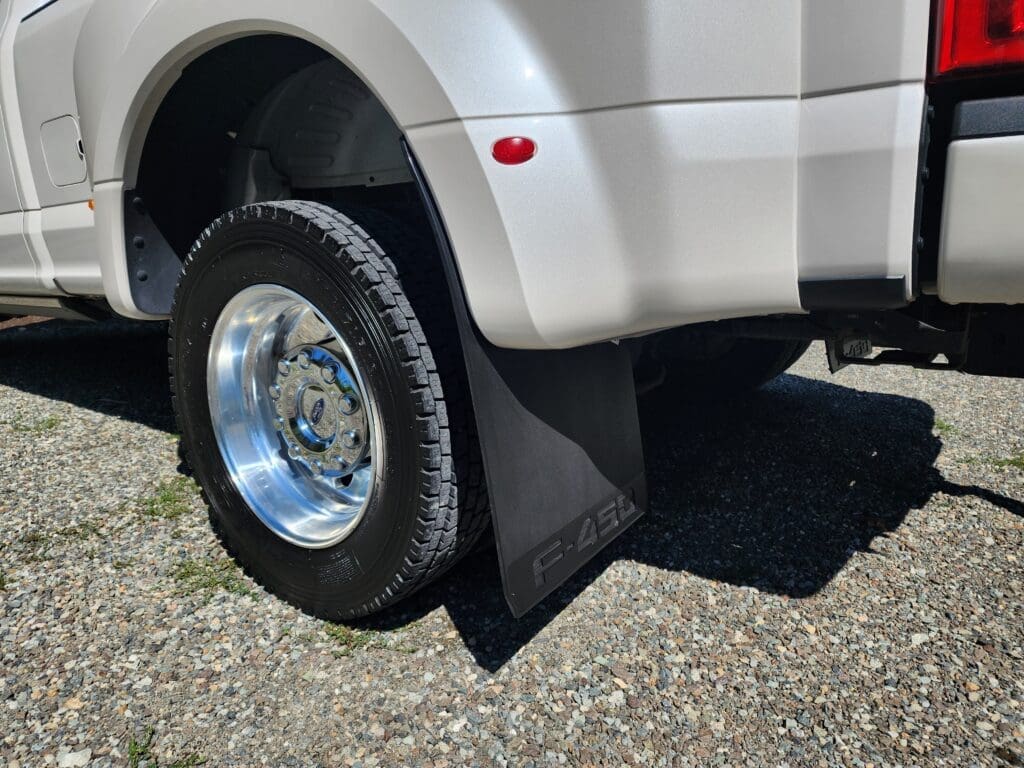 Duraflap Ford F350/450 Rear Dually 2017 - Current BlackLine Custom Mud ...